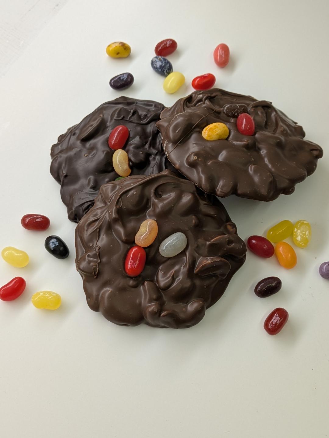 Cashew Nest | Kehr's Candies Milwaukee, Wisconsin